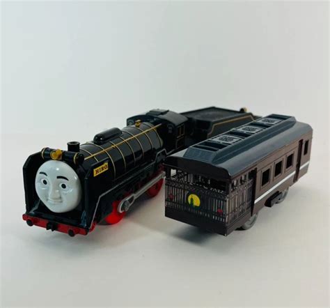 Thomas And Friends Trackmaster Hiro Motorized Train Engine Passenger