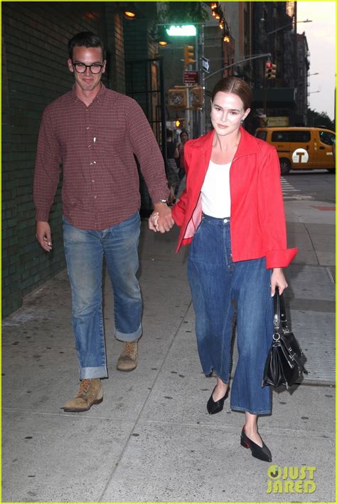 Zoey Deutch Is Back In Nyc After Attending Set It Up Writers Wedding