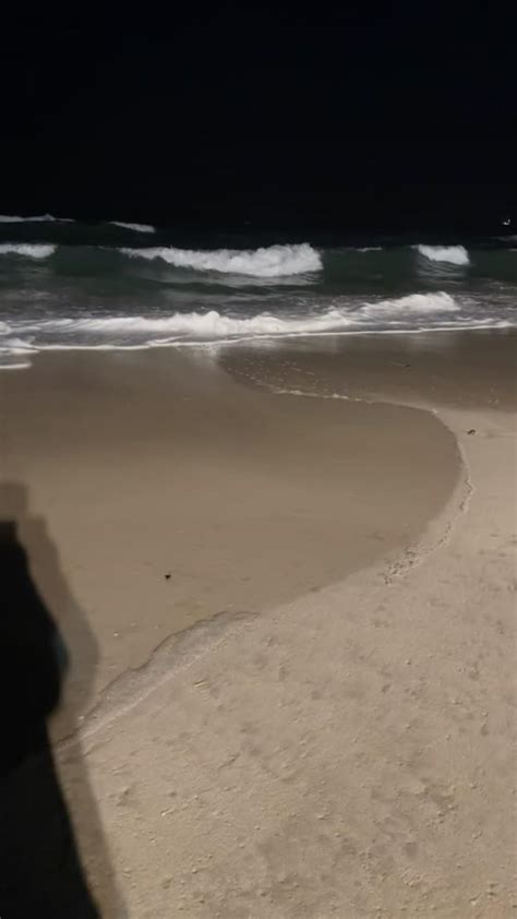 ليل وبحر 🫶🏻