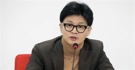 국힘 공천 비판엔 선 그은 한동훈 민주당 공천은 대장동식
