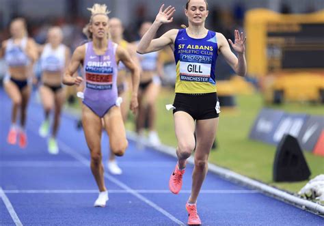 Phoebe Gill Is Out For The Season Missouri Runner And Triathlete