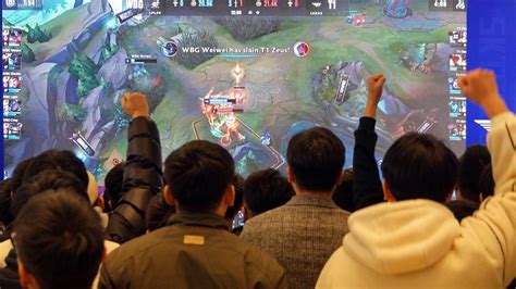 [asia] Tencent Netease Shares Plummet On New China Online Gaming Guidelines R Nbcauto