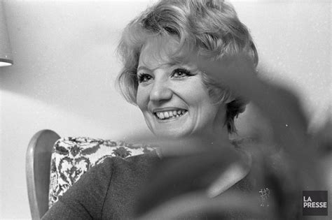 Suzanne Lapointes Instagram Twitter And Facebook On Idcrawl