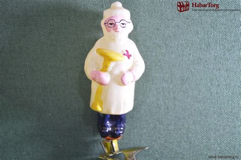 Купить Игрушка елочная стеклянная Доктор Айболит Новогодняя Стекло прищепка 2 СССР цены