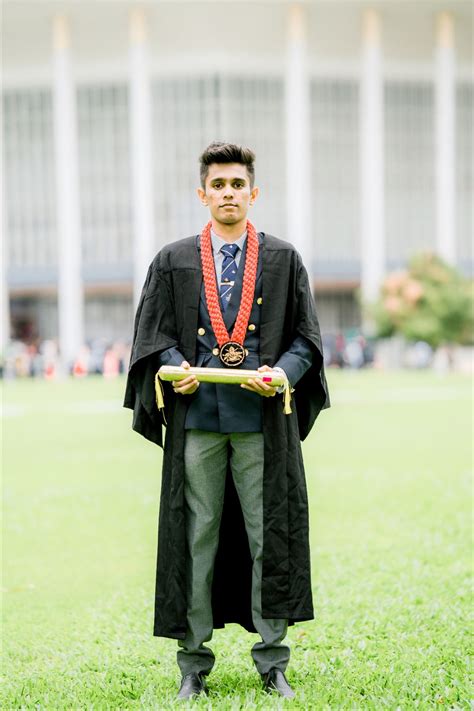 dishan chamika on linkedin officially graduated 👨‍🎓🎓 bsc hons in