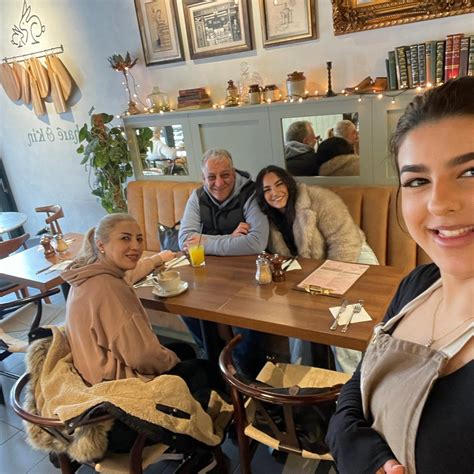 Hare And Kin Manchester Restaurant Reviews Photos And Phone Number