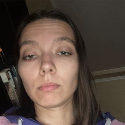 хватит заигрывать с ректором за пятёрки Ты можешь просто выучить билеты Я знаю билеты И я