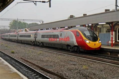 Photo Virgin Class 390 390115 Platform 3 Stockport Railway Station £1