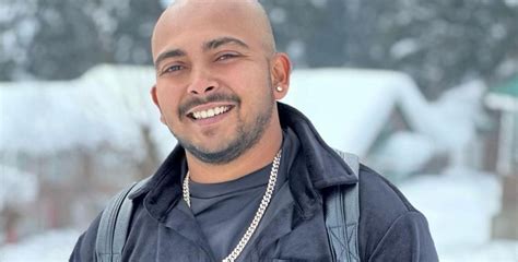 Prithvi Shaws Friends Car Attacked As He Denies Selfies To Fans Ugly
