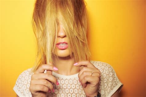 How To Get Rid Of Yellow And Orange Tones From Your Hair