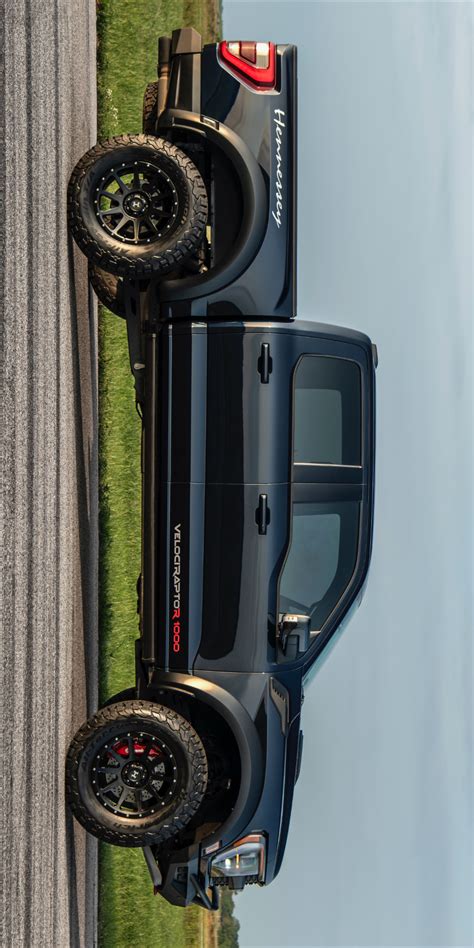 Hennessey Velociraptor R 1000