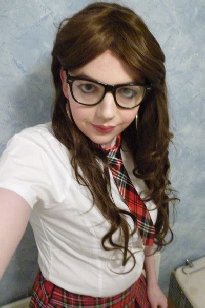 Pictures 20k Special Outfit Delayed
