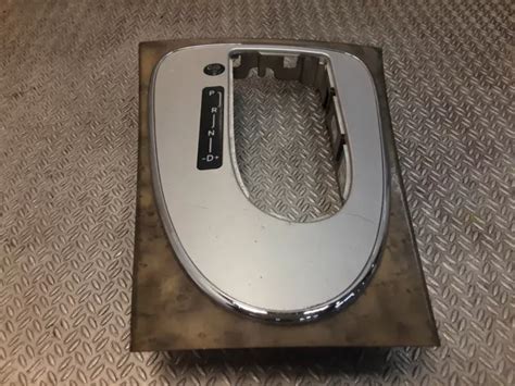 MERCEDES W211 EQUIPO Envolvente Madera Embellecedor para Clase E W211 Automático EUR 22 72