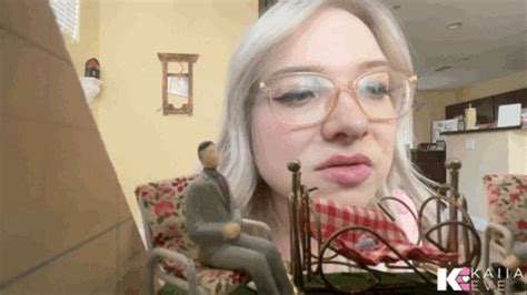 Day 1 Breeding For Feeding Experiment At Goddess Kaiias Tiny