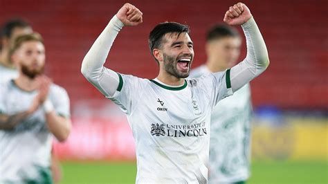 Mandroiu Nominated For August Player Of The Month Award Lincoln City