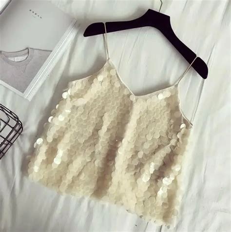 Модная женская майка с блестками новинка летняя сексуальная майка с V образным вырезом на