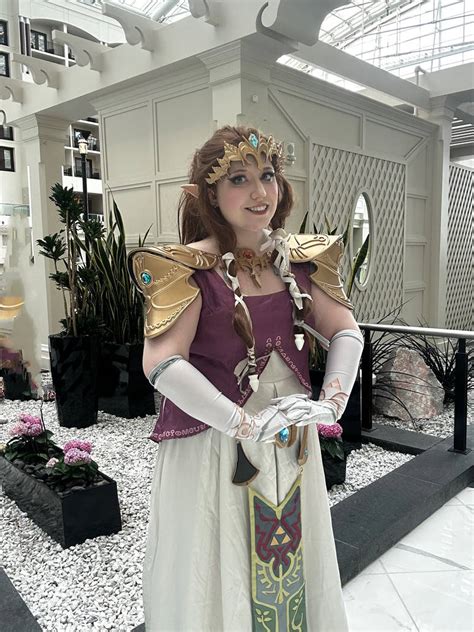Twilight Princess Zelda Cosplay By Auress On Deviantart