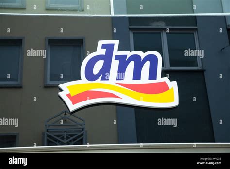 Dm Shop Logo Stockfotos Und Bilder Kaufen Alamy