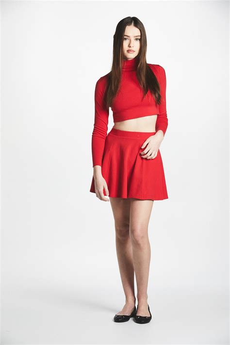 Manara Two Piece Red Lécole Des Femmes