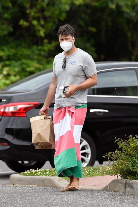 Colin Jost Spotted Surfing Shirtless In The Hamptons