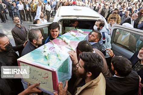 ایرنا تشییع پیکر شهید احسان مرادی در همدان