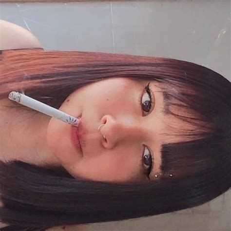 Dafne Threads Say More