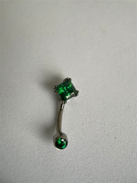 Anatometal Mini Princess Cut Navel Curve Mantrafinejewellerycom