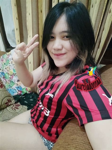 Gadis Bahenol