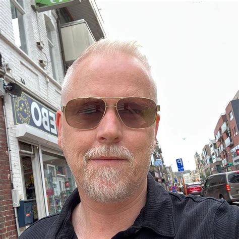 Len Branson Author Filmmaker Speaker Journalist Check Chasin The