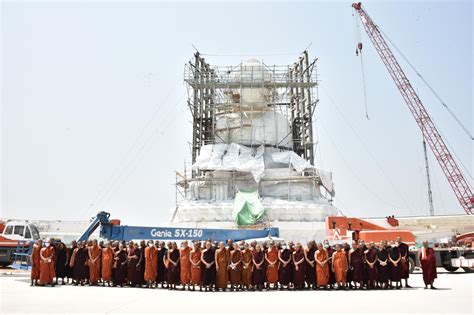 မာရဝိဇယဗုဒ္ဓရုပ်ပွားတော်မြတ်ကြီး တည်ဆောက်ပူဇော်နေမှုများအား မကွေးမြို့မှ ပင့်ဖိတ်ထားသော ဆရာတော်က