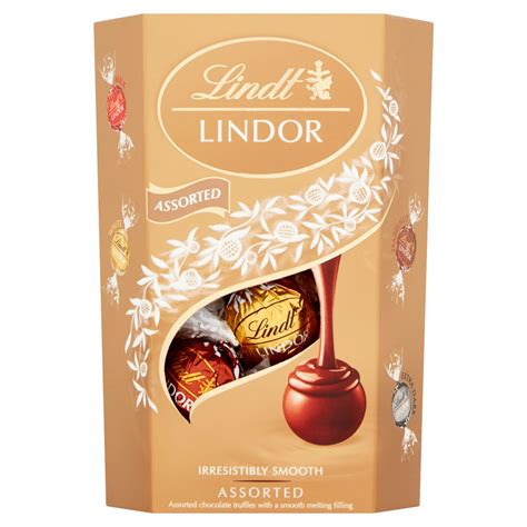 Lindt Lindor Milk Chocolate And Assorted Chocolate Truffles 4 X 200g