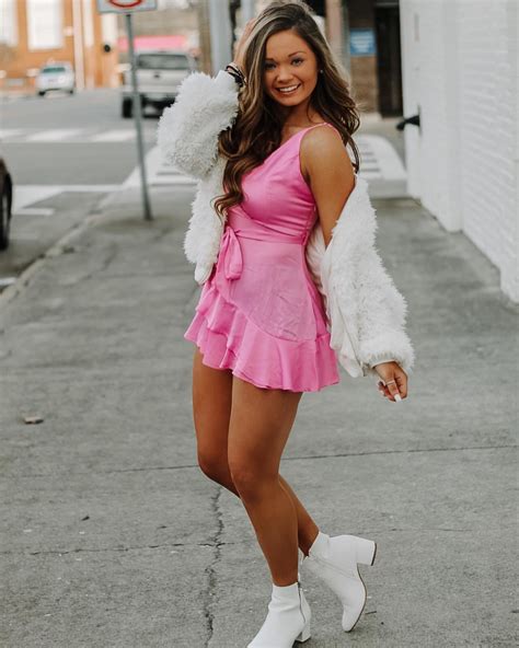 Pink Dress White Boots R Sexygirlsinboots