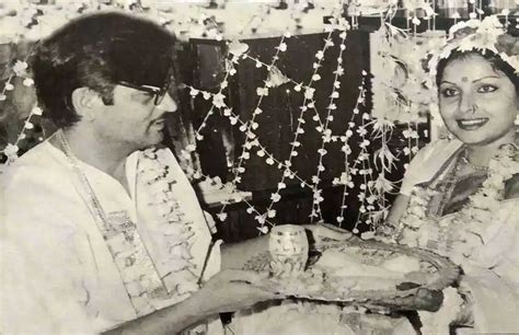 Rakhee Biography Movies Awards Net Worth Husband