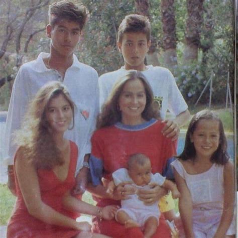 Isabel Preysler And Enrique Iglesias