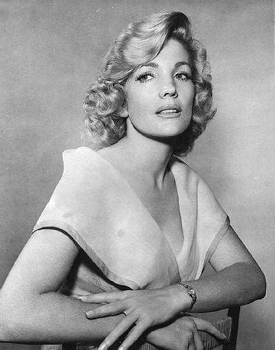 Juli Reding Biography And Movies