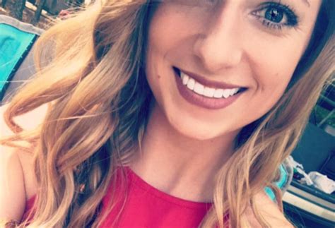 Sesso Con Gli Studenti Arrestata Insegnante Enne Radio