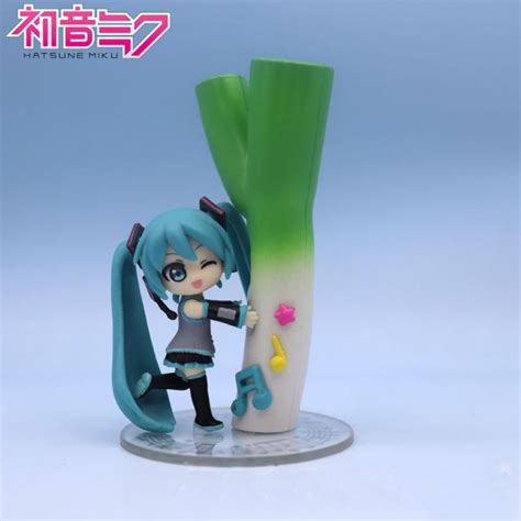 Hatsune Miku Hug Onion Mini Figure Decoration Shopee Malaysia