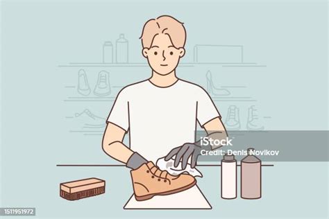 남자 제화공은 전문 신발 가게에서 일하면서 수리 후 고객 가죽 부츠를 청소합니다 스포츠 신발에 대한 스톡 벡터 아트 및 기타 이미지 스포츠 신발 씻기 제화공 Istock