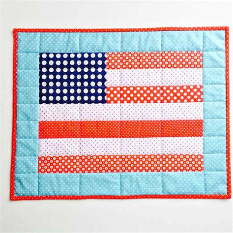 Patriotic Sewing American Flag Mini Quilt