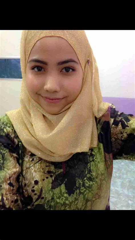 Gambar Awek Bertudung - 26+ Koleksi Gambar
