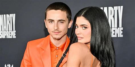 Timothée Chalamet And Kylie Jenners Orange Outfits At The Marty