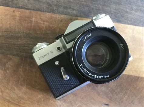 Zenit E Review Kosmo Foto