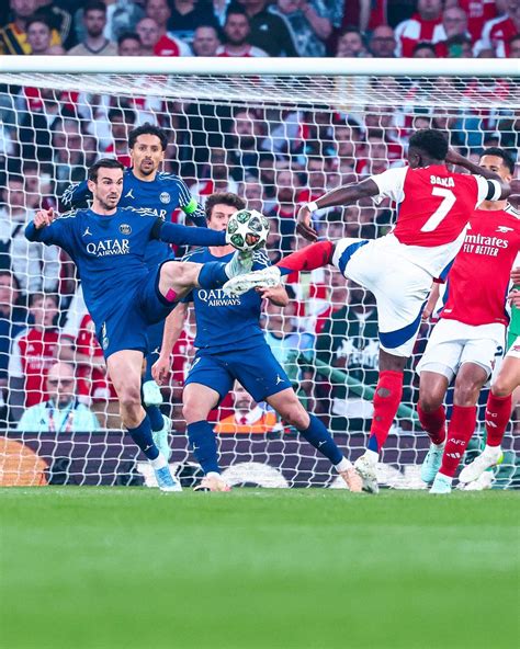 ПСЖ Арсенал де дивитися онлайн прямий ефір в Україні трансляція футбол сьогодні в якій