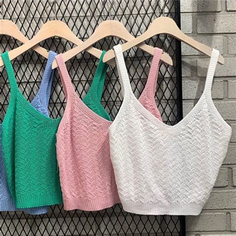 머랭 뷔스티에탑뷔스띠에여름조끼크롭패턴무늬조끼베스트끈조끼민소매쪼끼브이넥레이어드용니트조끼스웨터뷔스띠에