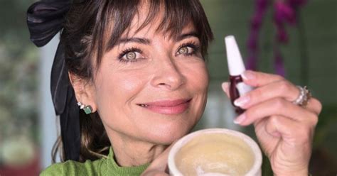 Anna Lima Lança Vídeos Com Dicas Práticas Para Sair De Roubadas IstoÉ Independente