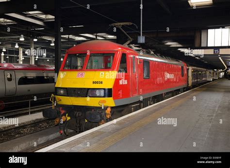 Class 90 Electric Locomotive 90036db Schenkercaledonian Sleeper