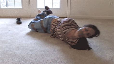 2310KOBE Caught Snooping