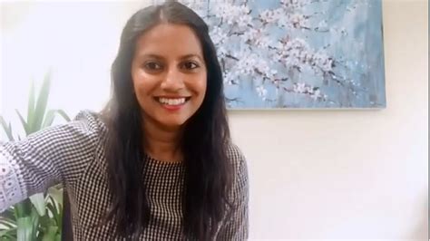 Dr Trishna Checking In Hornseydentalcentre