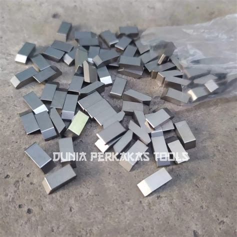 Jual Mata Widia Batel Bubut Mata Titik Baja Carbidel 3 Mm Shopee