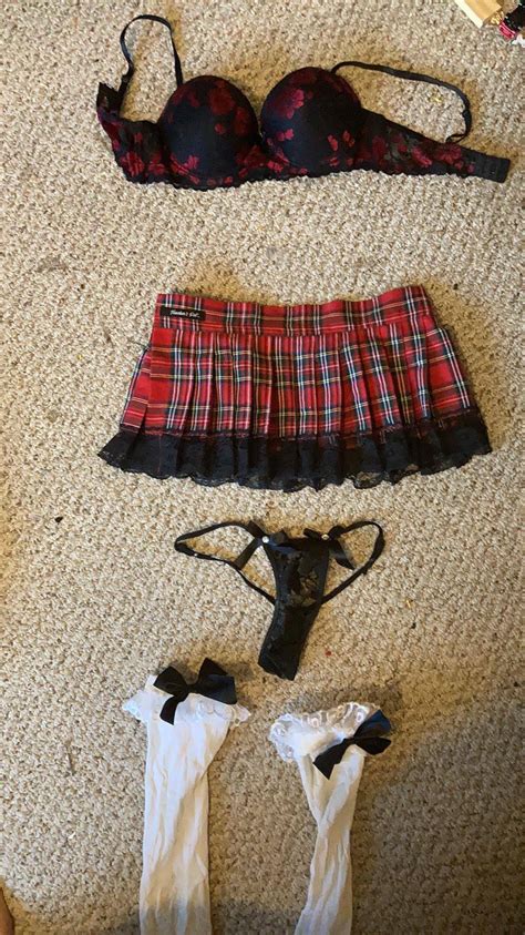 Help Me Choose My Outfit Scrolller Help Me Choose My Outfit Scrolller